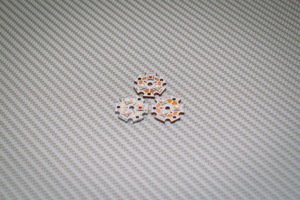 LED Tri-CREE XP-E2 Copper - Warsabers — Russian combat lightsabers